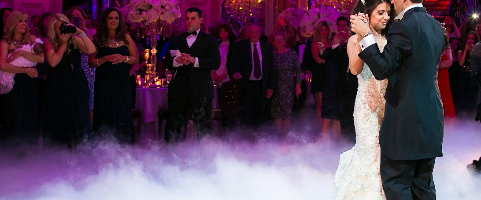 8 Unique Wedding Entertainment Ideas